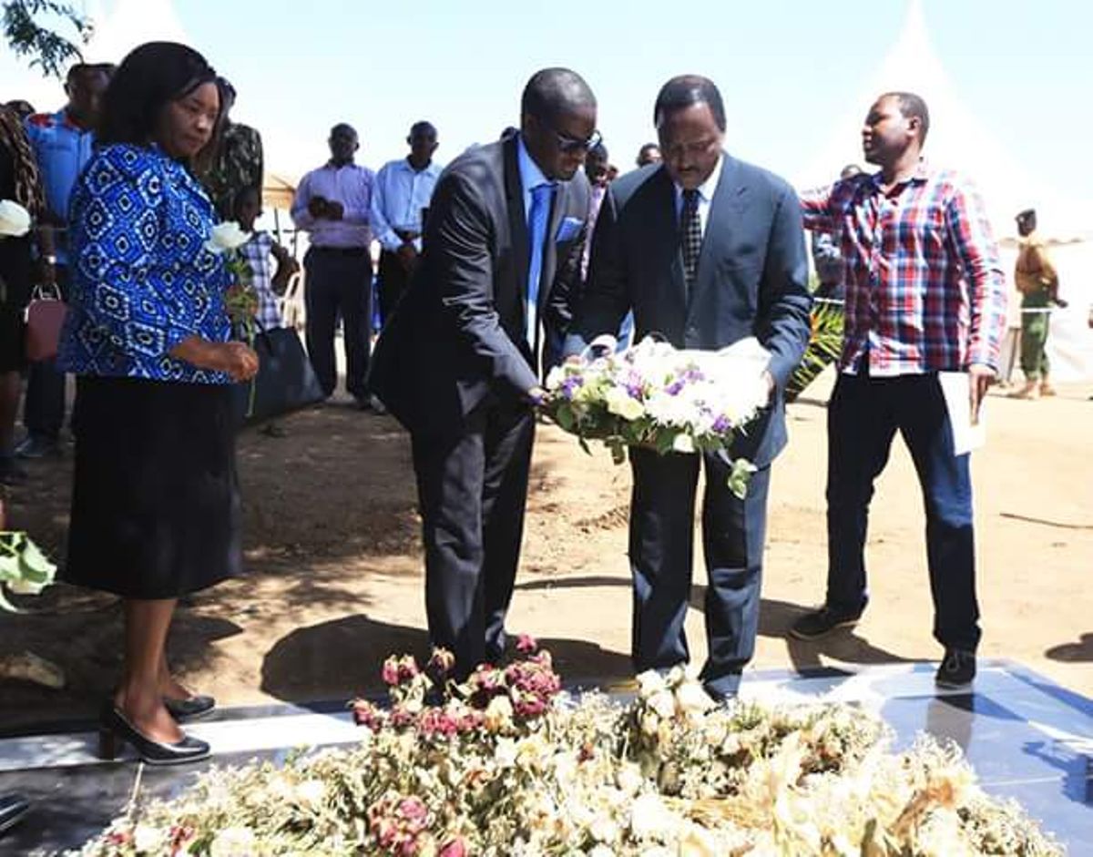 Photos of Kalonzo at late Nyenze's home