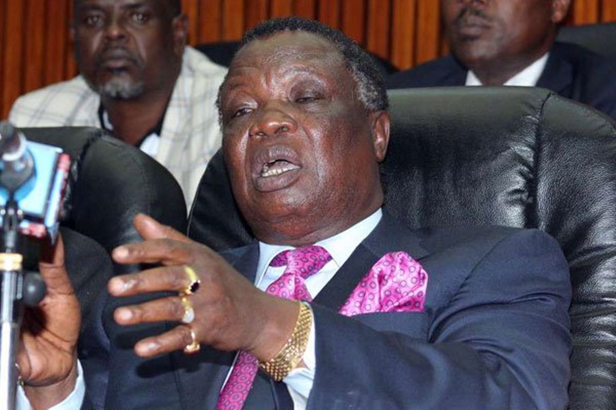 Atwoli speaks to Raila over swearing-in