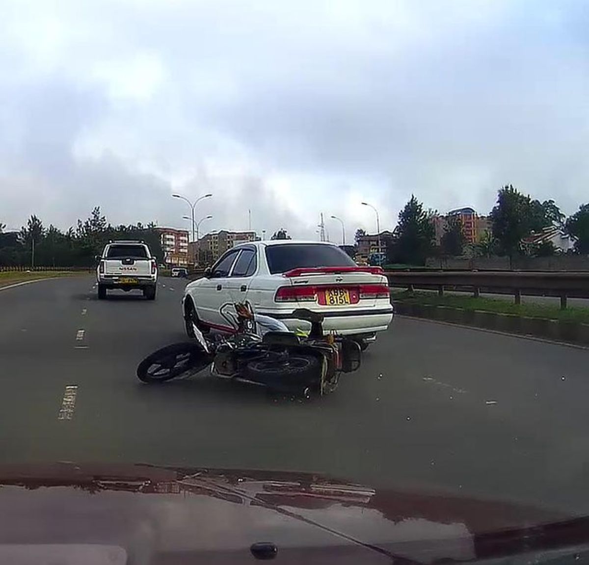 Kenyans launch hunt for a hit and run car