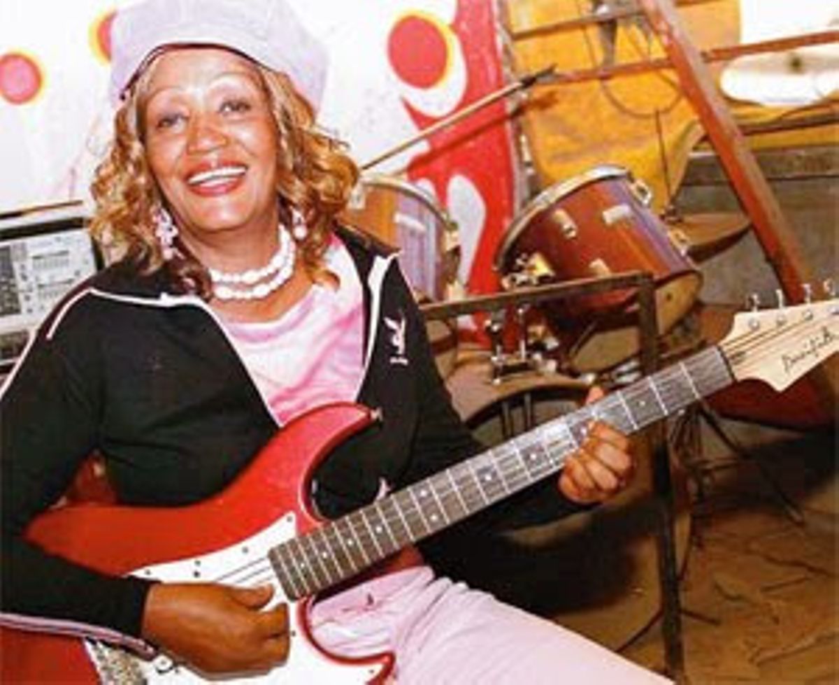 How controversial pastor messed up popular musician's wedding