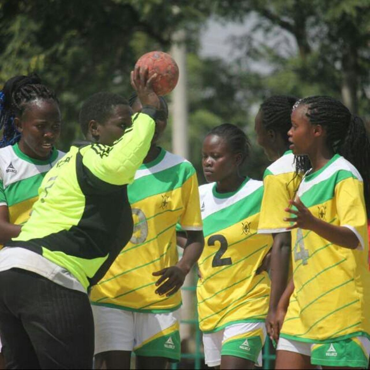 Form four leavers challenged to join Machakos handball team