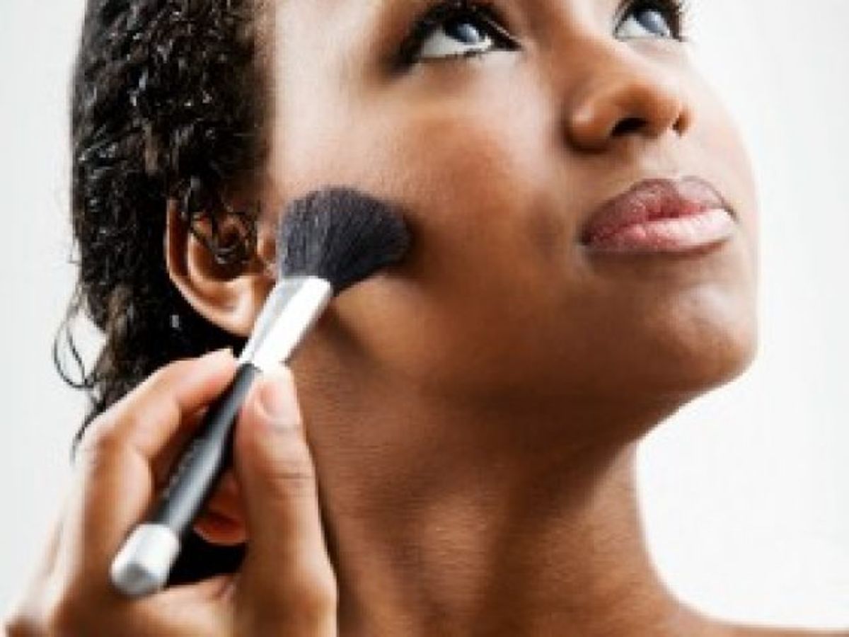 Diseases you can get from sharing makeup
