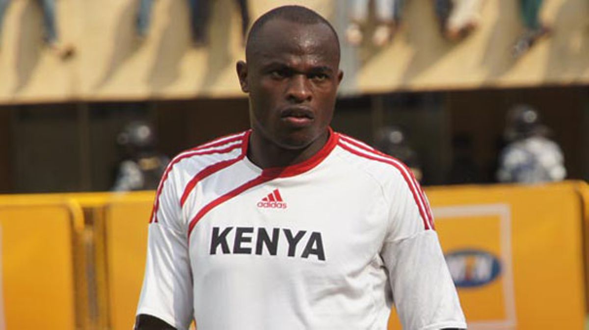Coach tells Oliech to prove he deserves chance in Stars' squad
