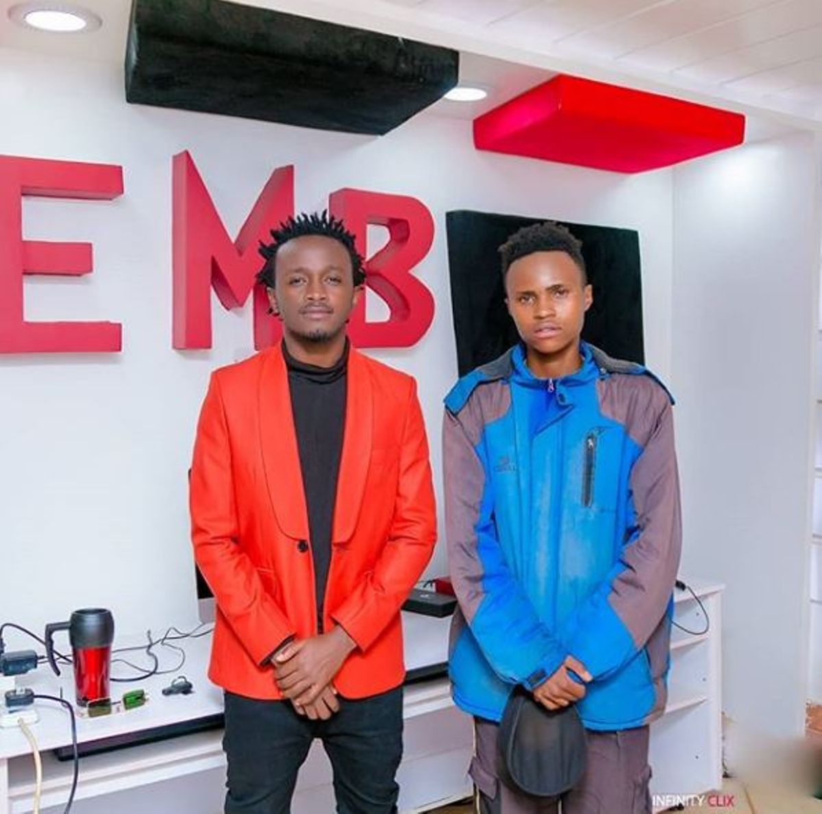 Video: How Bahati surprised Peter Blessing at his workplace at 4:00 am