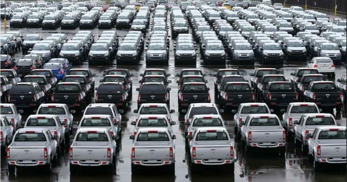 Low car sales linked to high political temperatures