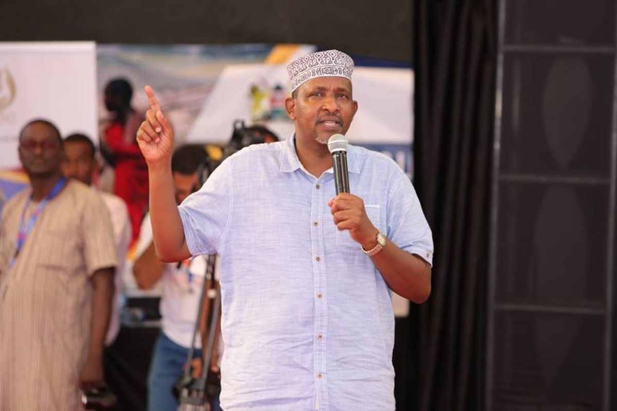 Duale breaks silence, 'roasts' Raila over handshake