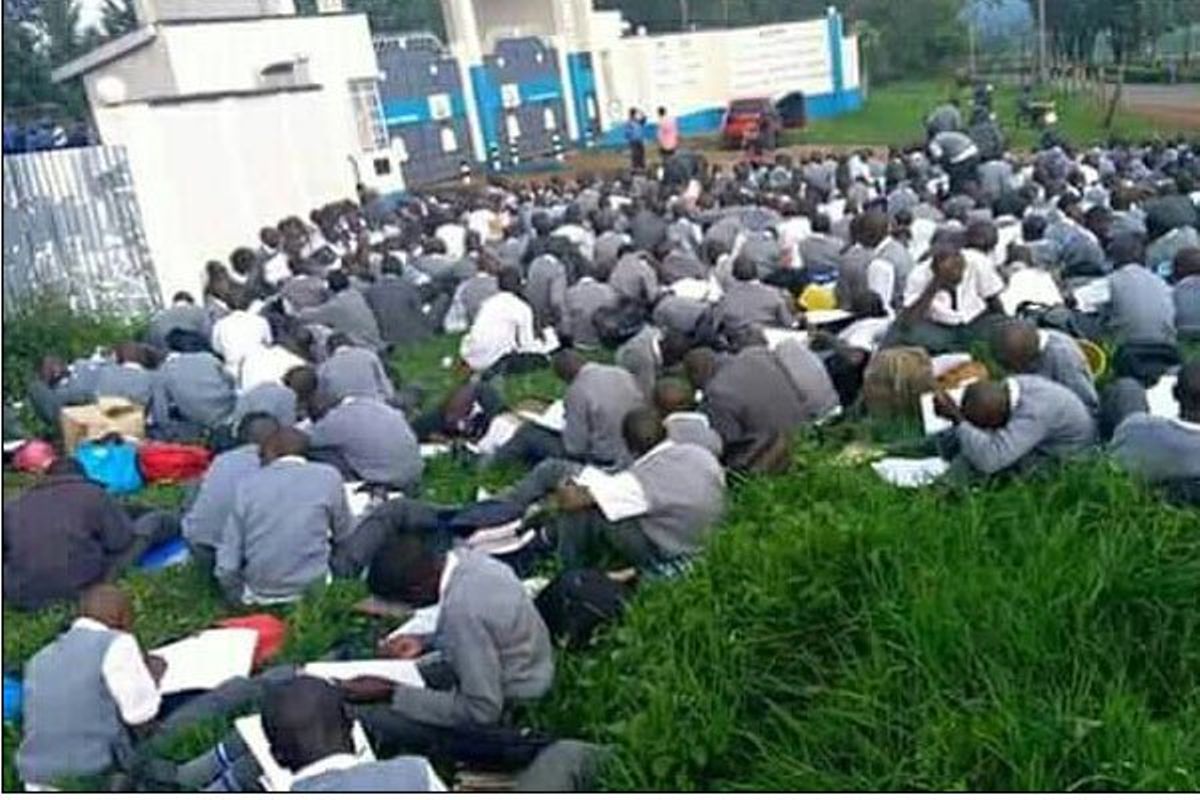 Reactions as students are locked out of school over undone holiday homework