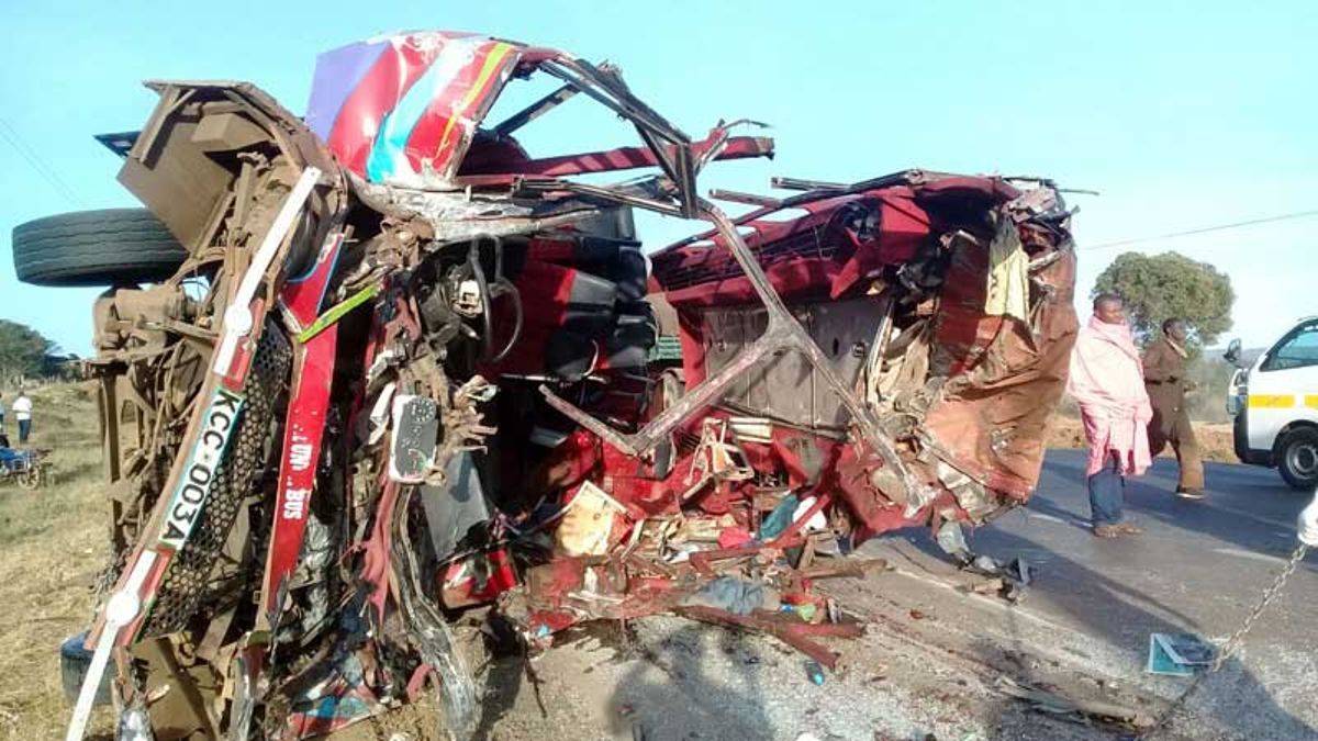 Horrific crash made police officer get saved