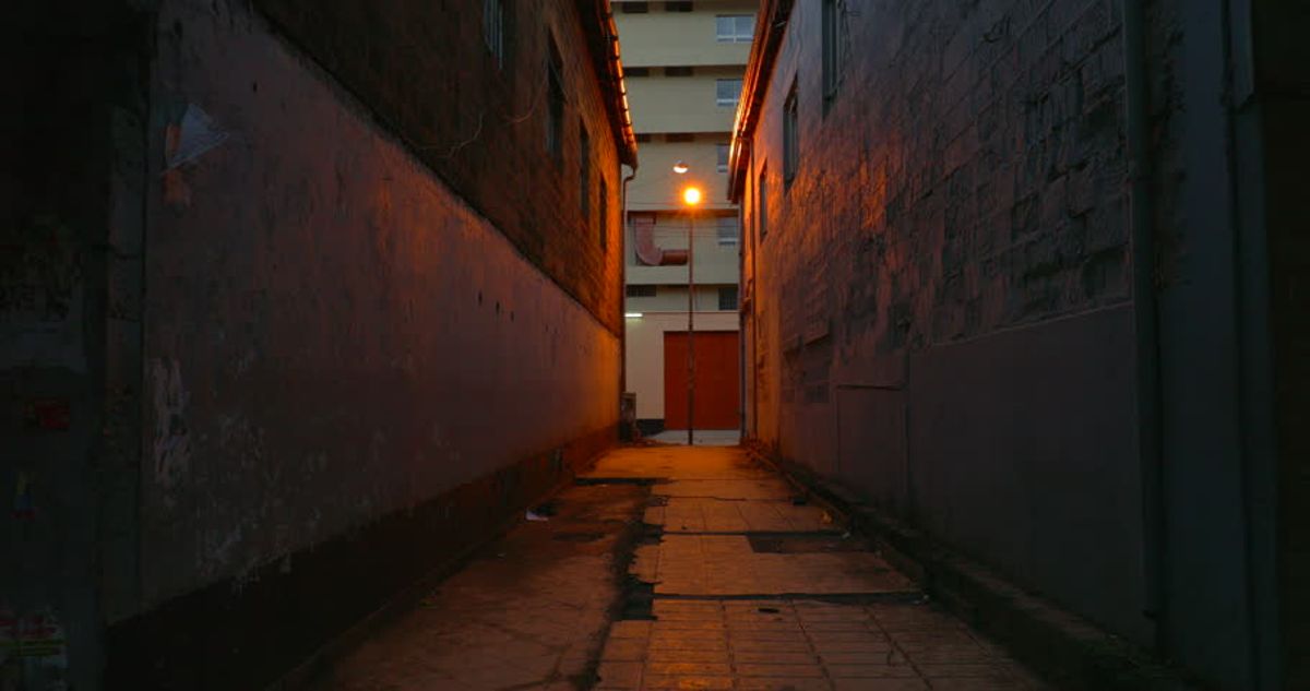 Dangerous places you should never walk alone at night in Kenya