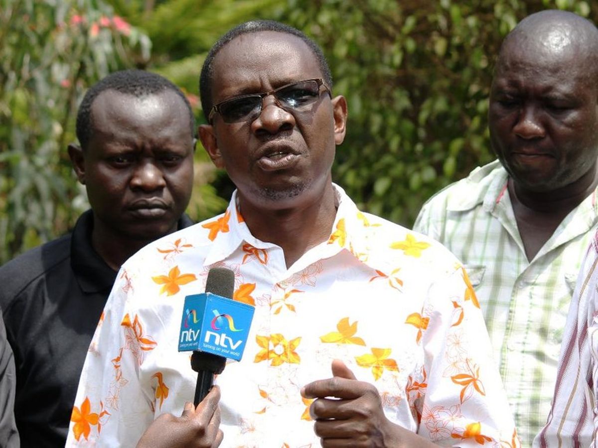 Onyango Oloo's warning to Uhuru