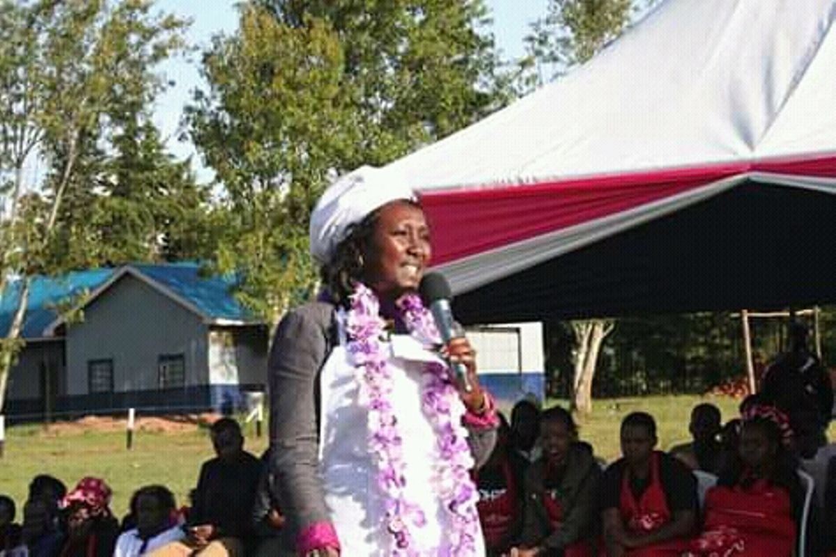 Shollei urges women to take up leadership positions