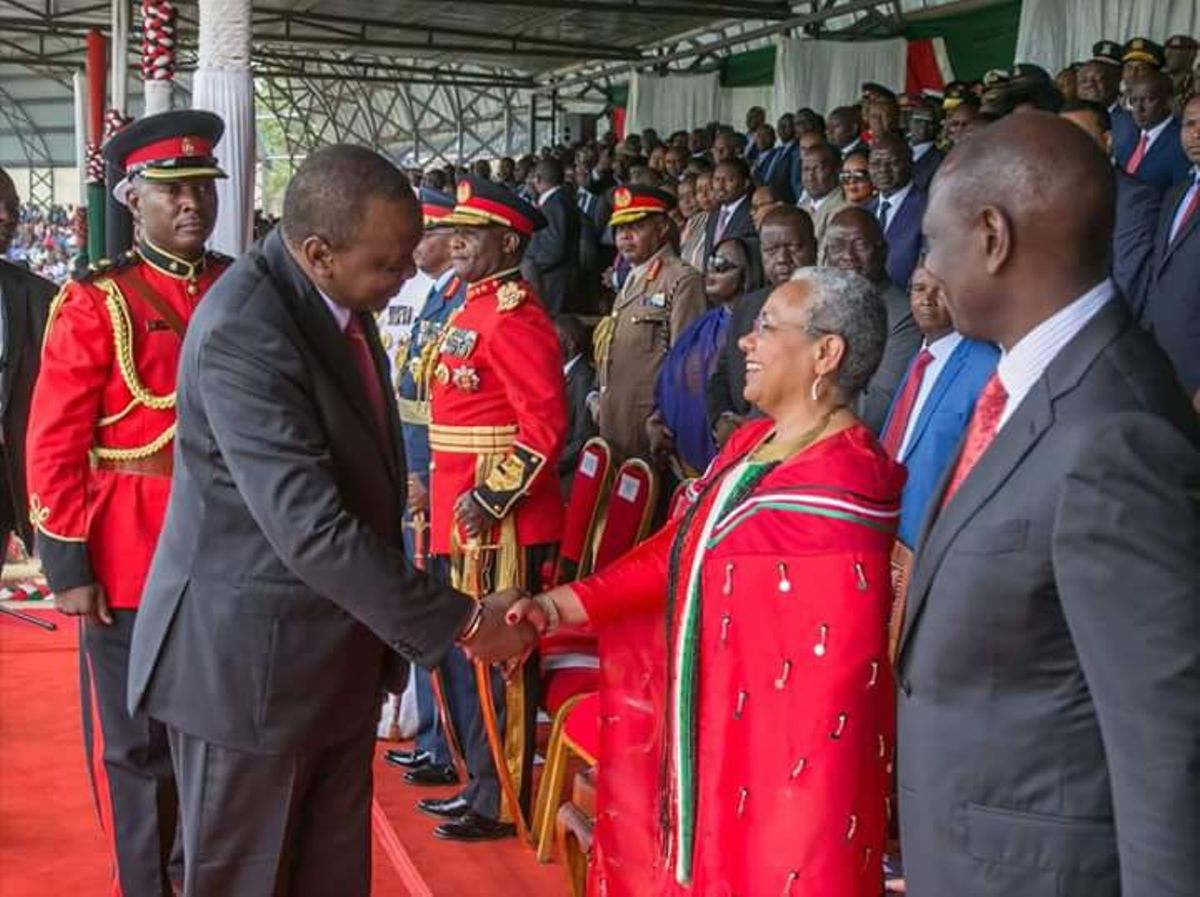 Uhuru, Margaret's photo causes a stir