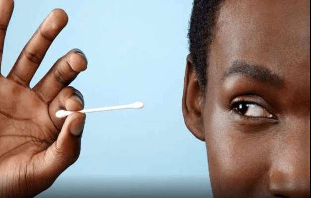 4 crucial mistakes you make when cleaning your ear