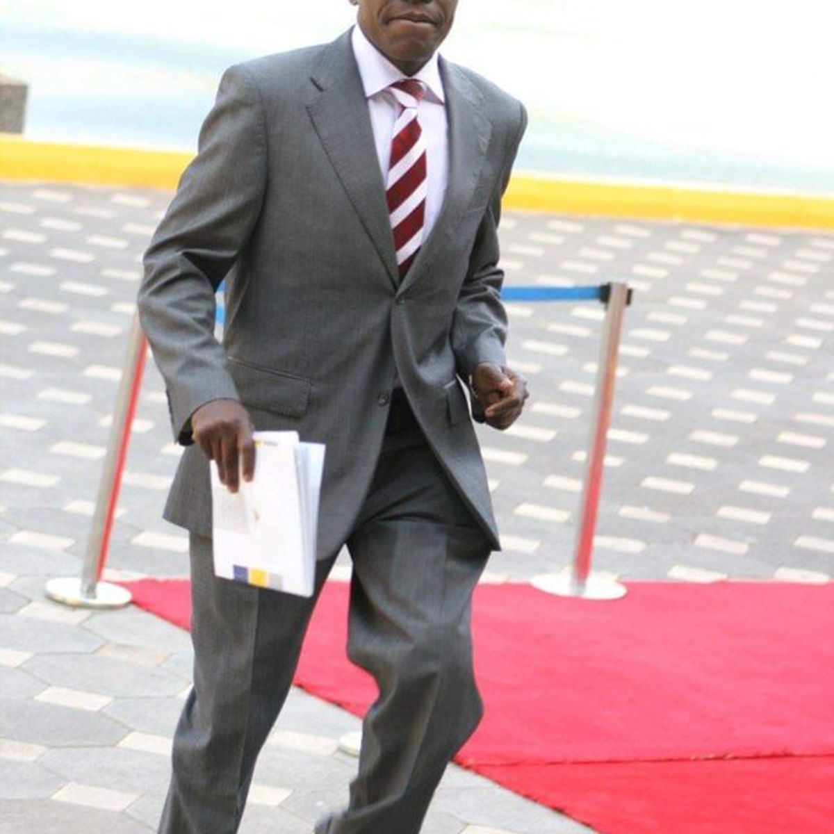 Khalwale faults MP for walking into Parliament with her baby