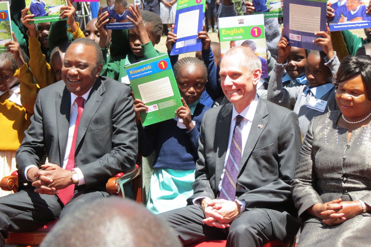 President officially launches textbook distribution to schools