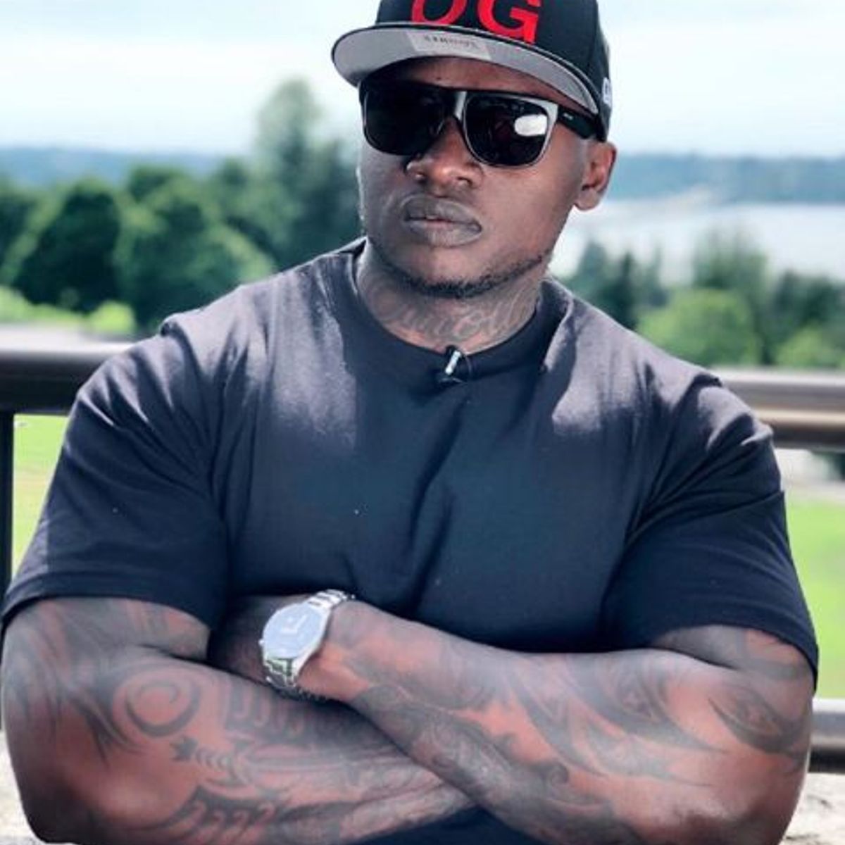 Video: Khaligraph invades Mpasho offices