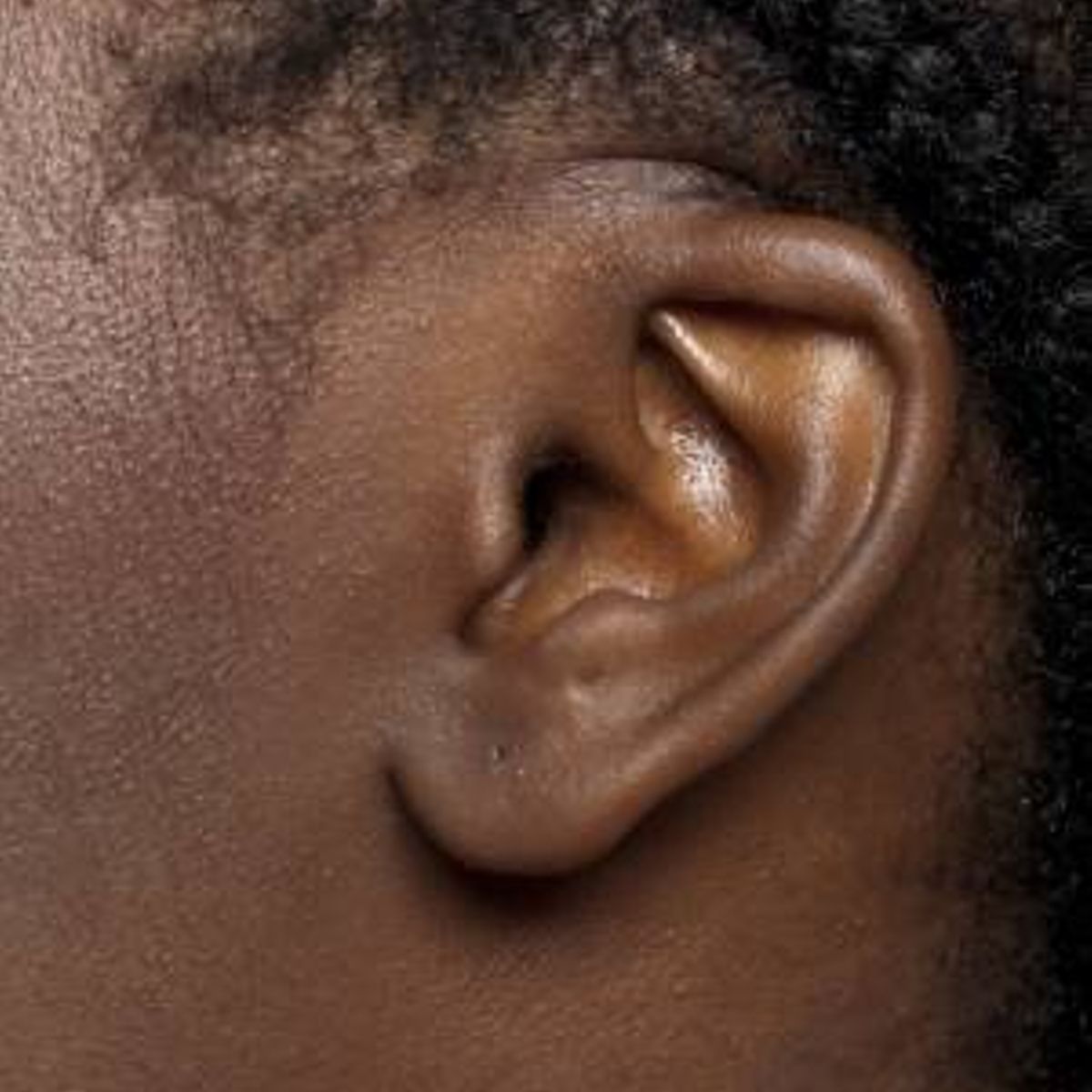 Man loses ear over woman's love