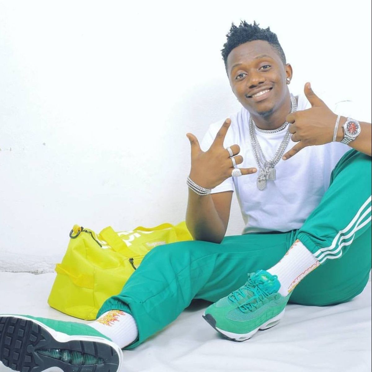 Here is Rayvanny's estimated net worth